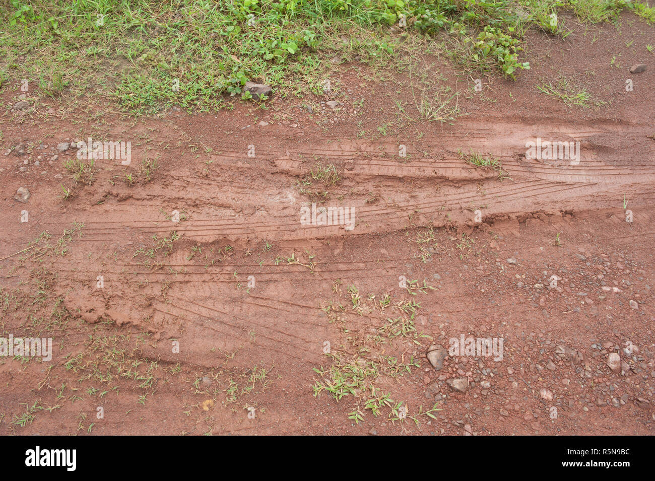 Sand tyre mark hi-res stock photography and images - Alamy
