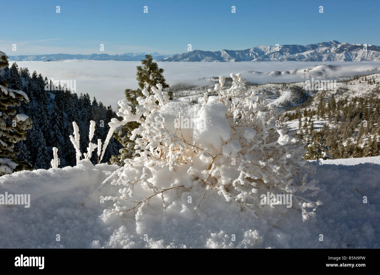 Lake chelan hi-res stock photography and images - Alamy