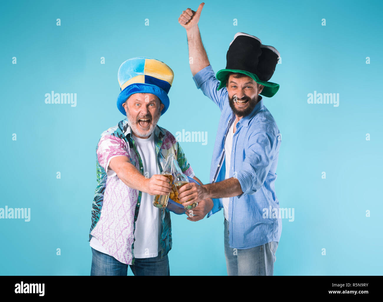 Yellowblue hi-res stock photography and images - Alamy