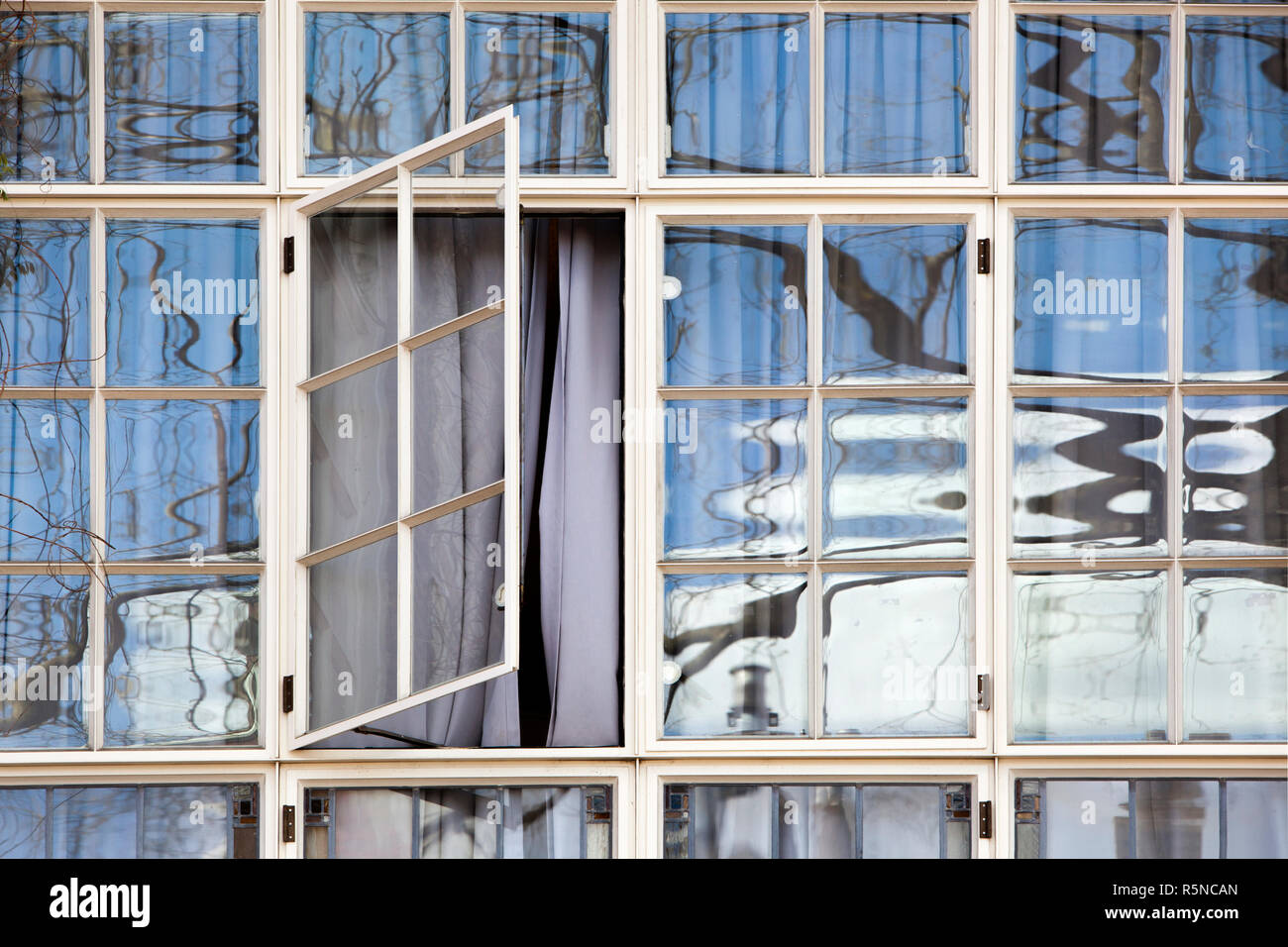 Classic window of a mansion Stock Photo - Alamy