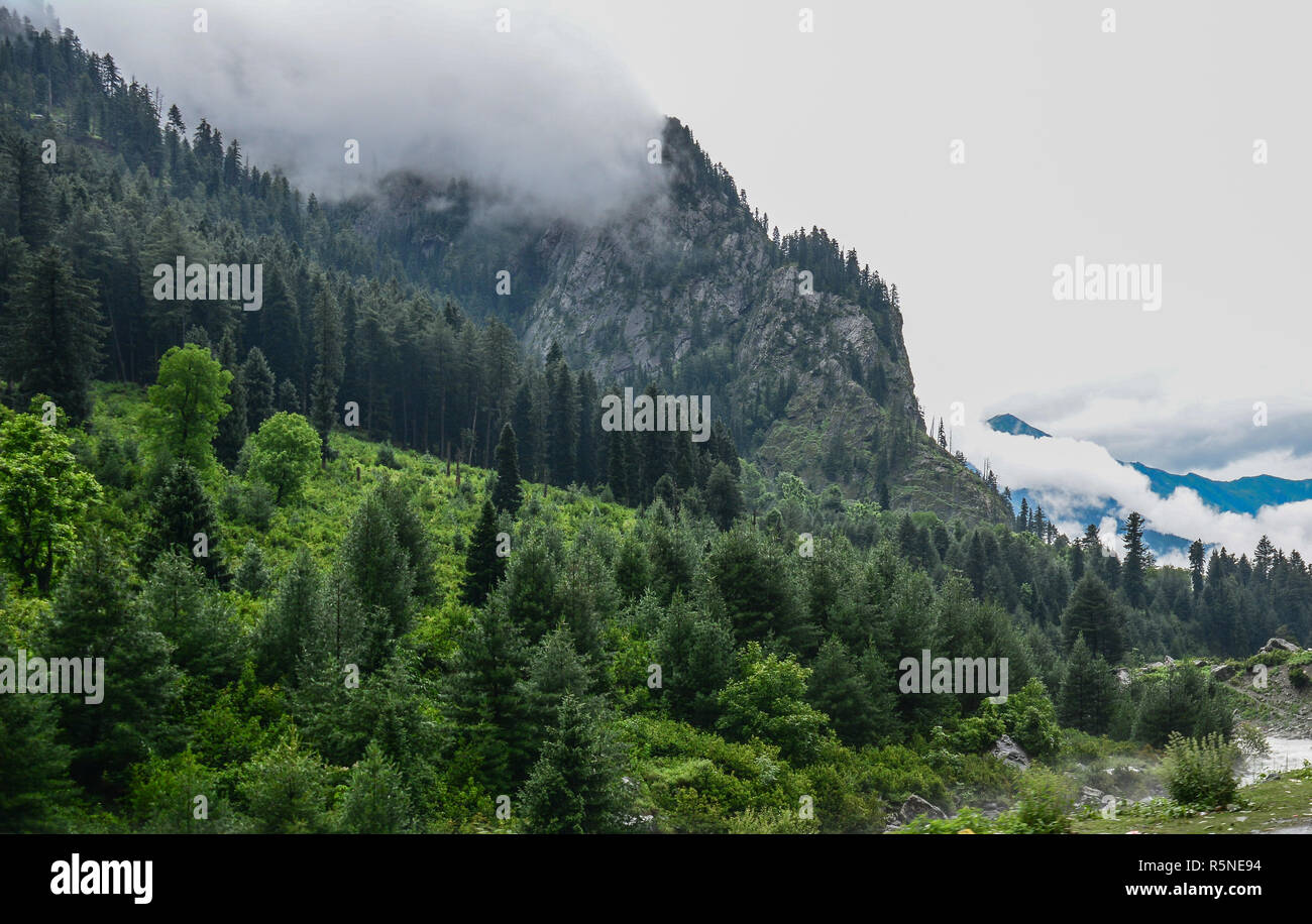 Mountain scenery of Kashmir and Jammu, Northern India Stock Photo - Alamy