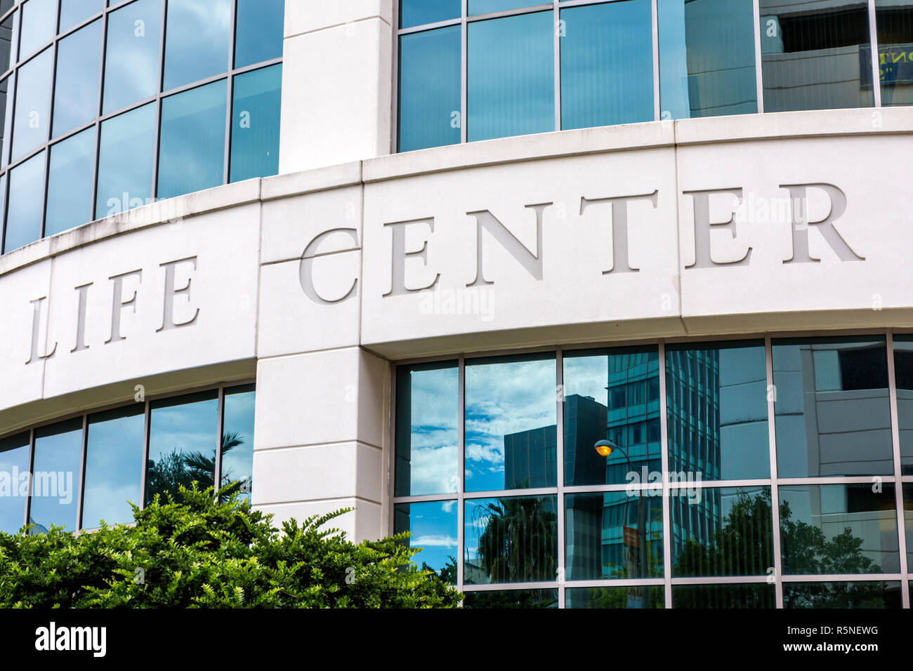 Lois pope life center hi-res stock photography and images - Alamy