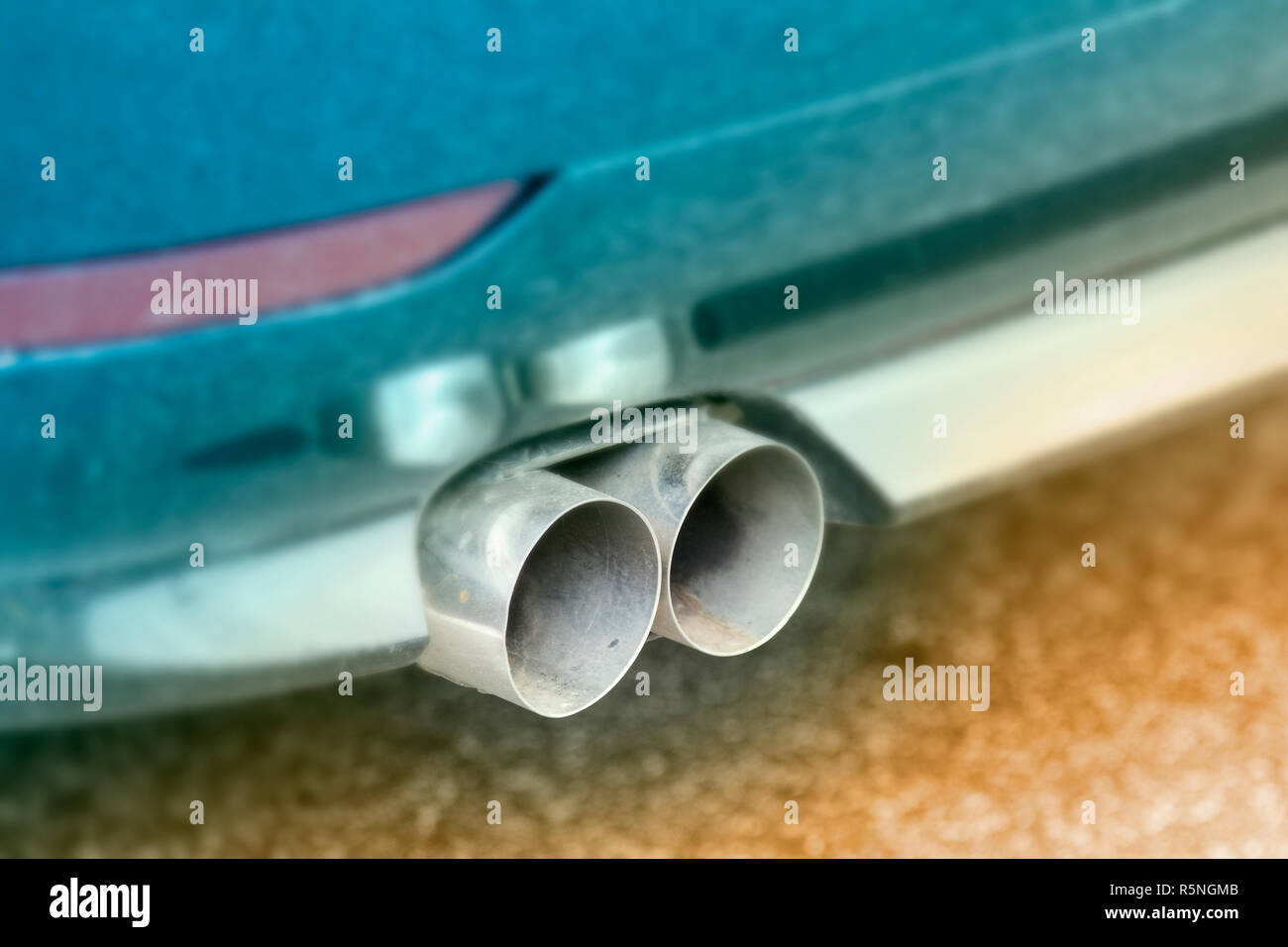 Nox pollution hi-res stock photography and images - Alamy