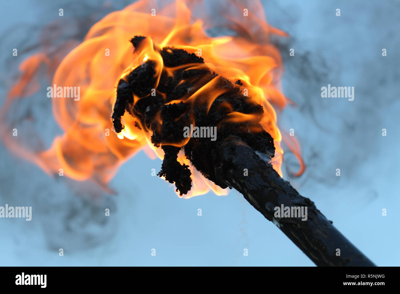Burning torch light hi-res stock photography and images - Alamy