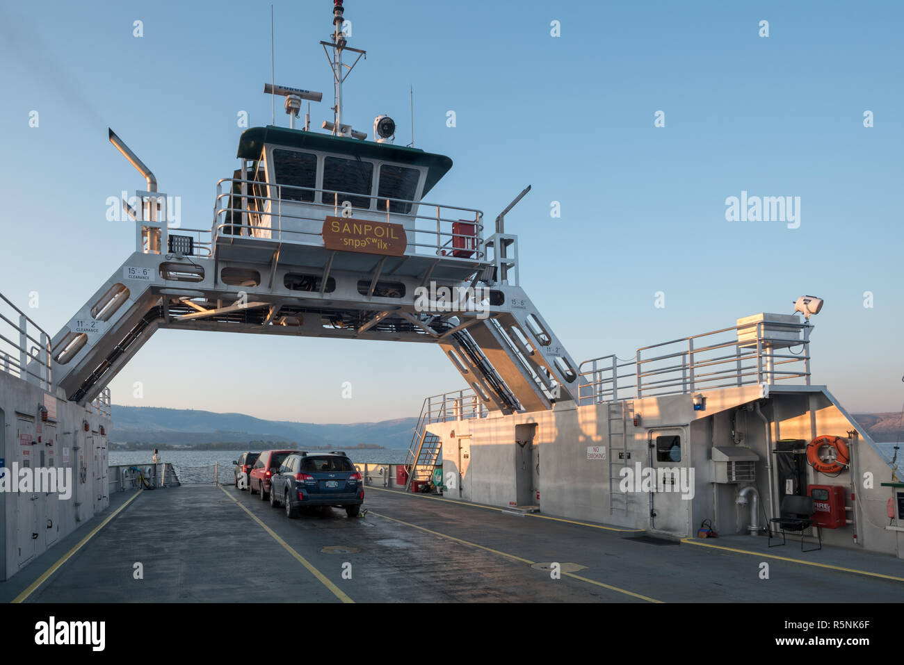 Keller ferry washington hi-res stock photography and images - Alamy
