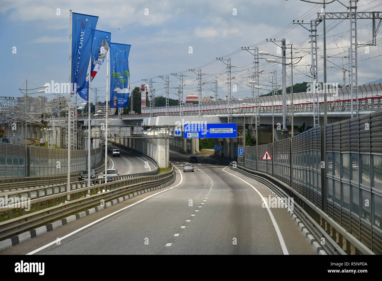 Airport sign and markings hi-res stock photography and images - Alamy