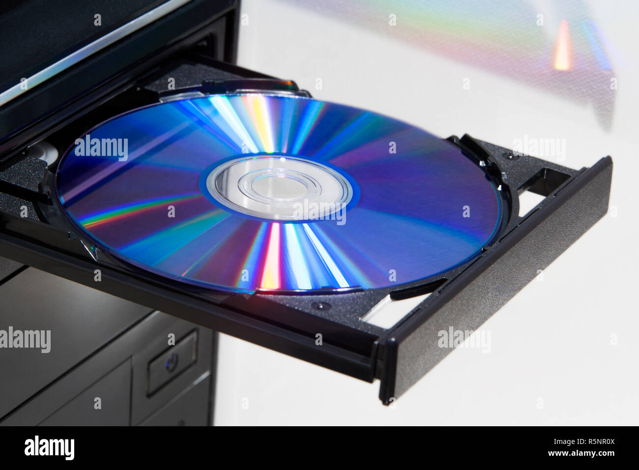 Blu ray disc player hi-res stock photography and images - Alamy