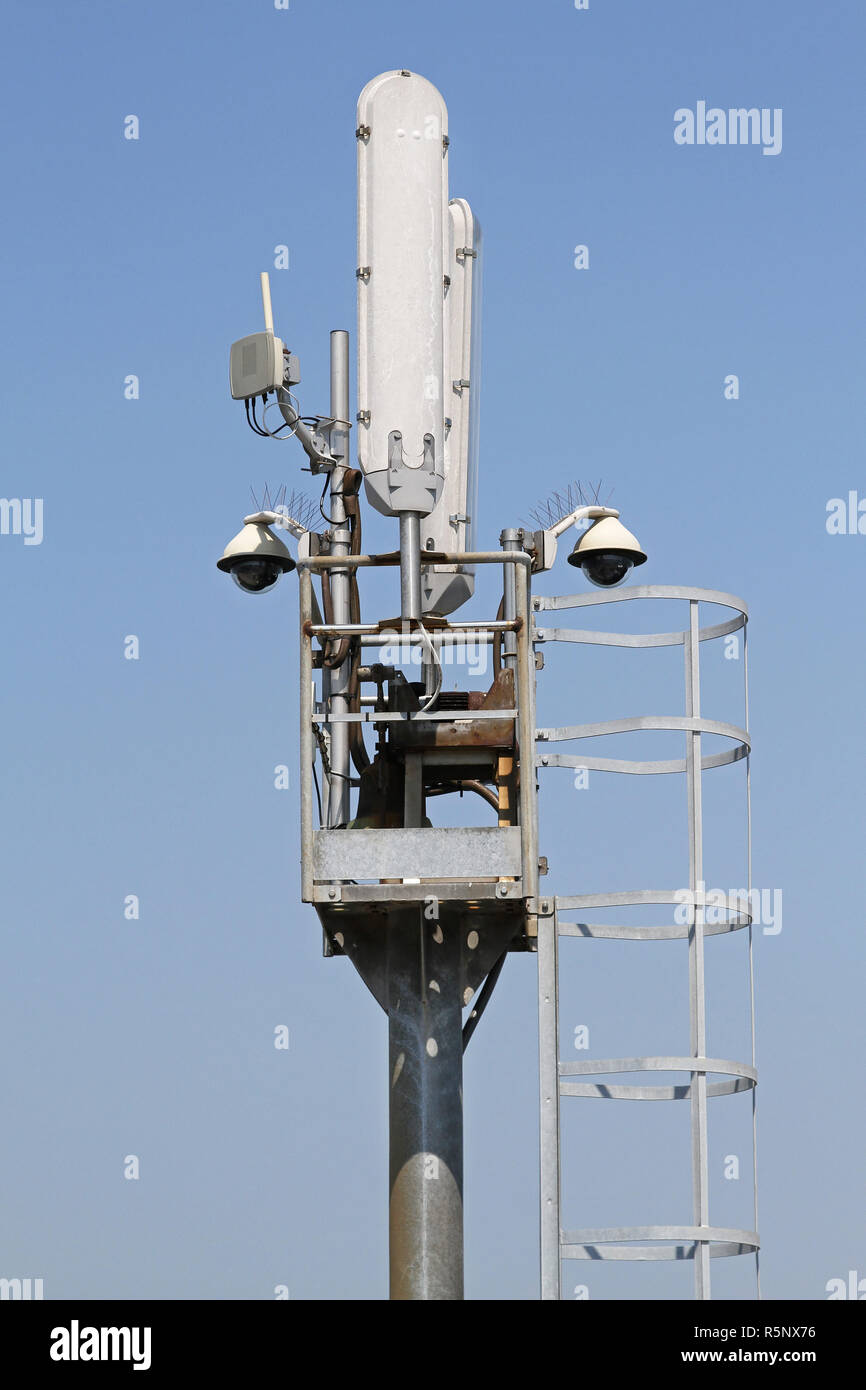 Cell phone tower Stock Photo - Alamy