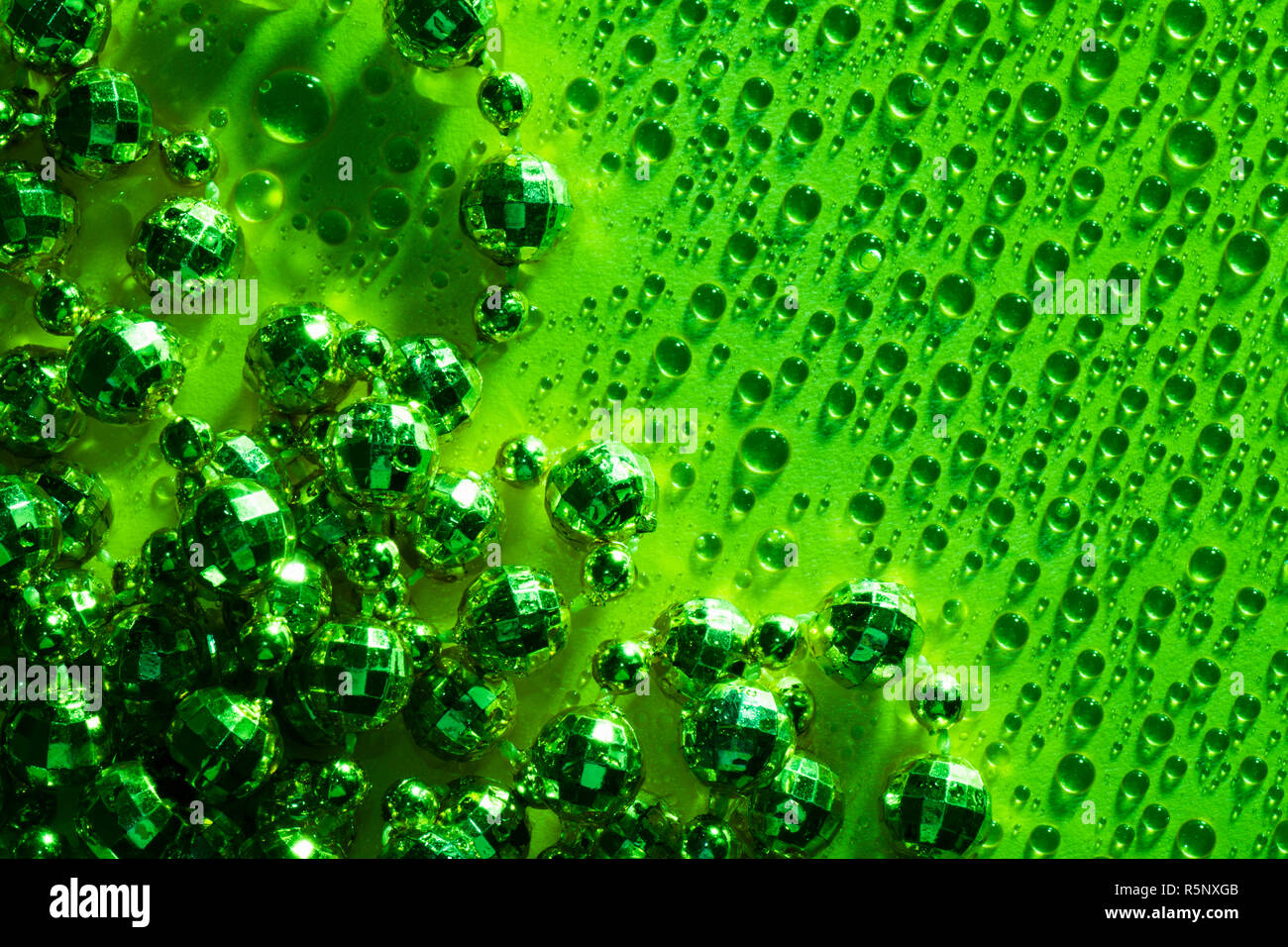 green luxury jewel Stock Photo - Alamy