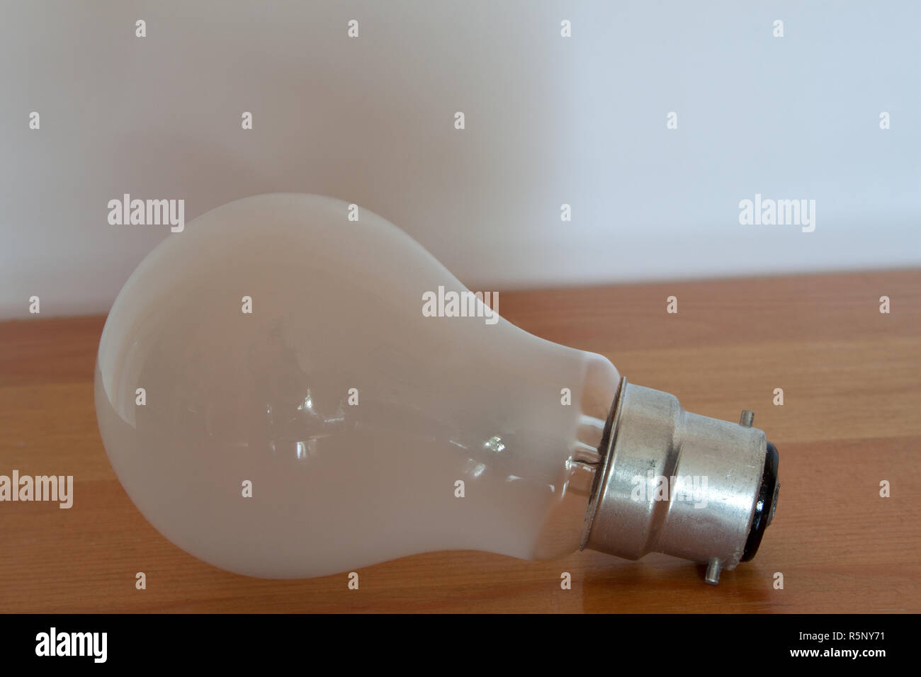 Single Light Bulb Stock Photo - Alamy