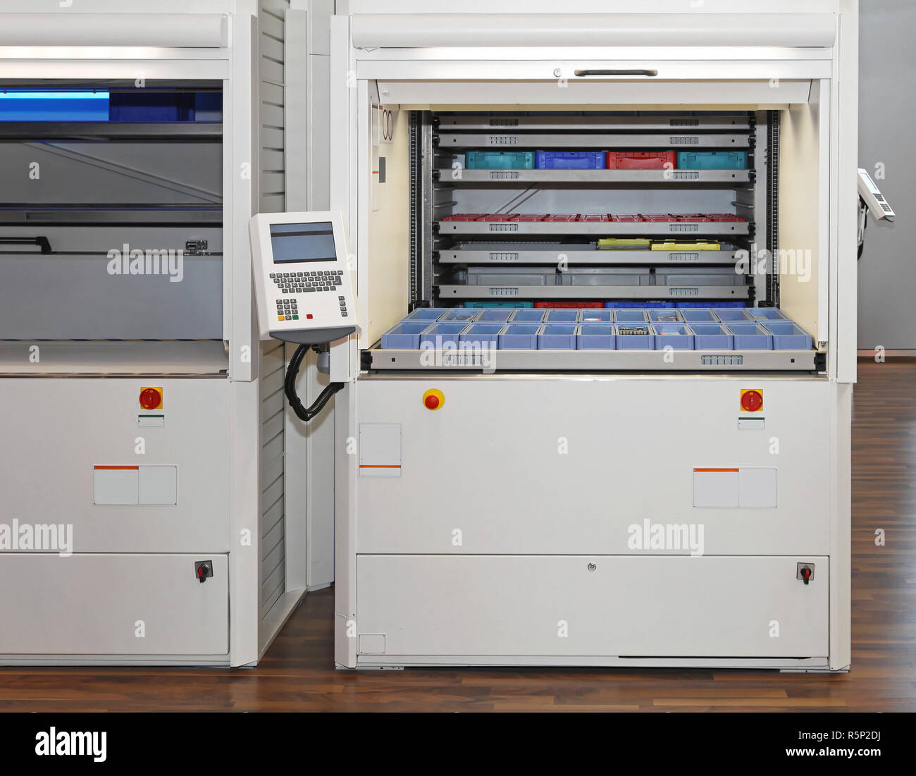 Vertical storage systems Stock Photo - Alamy