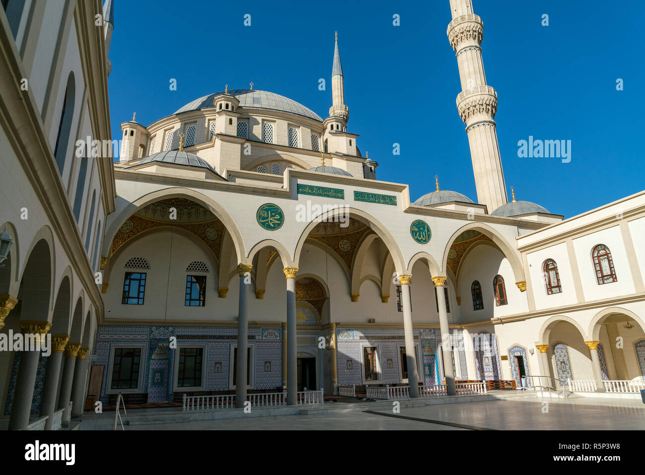 Nizamiye Masjid, also called Nizamiye Mosque, a Turkish mosque in ...