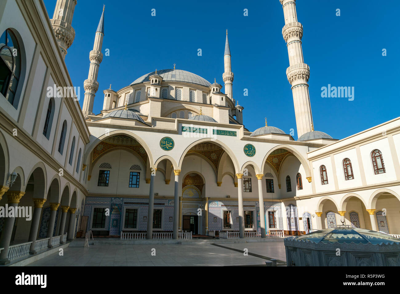 Moscheea Nizamiye, Africa de Sud – Story in my live