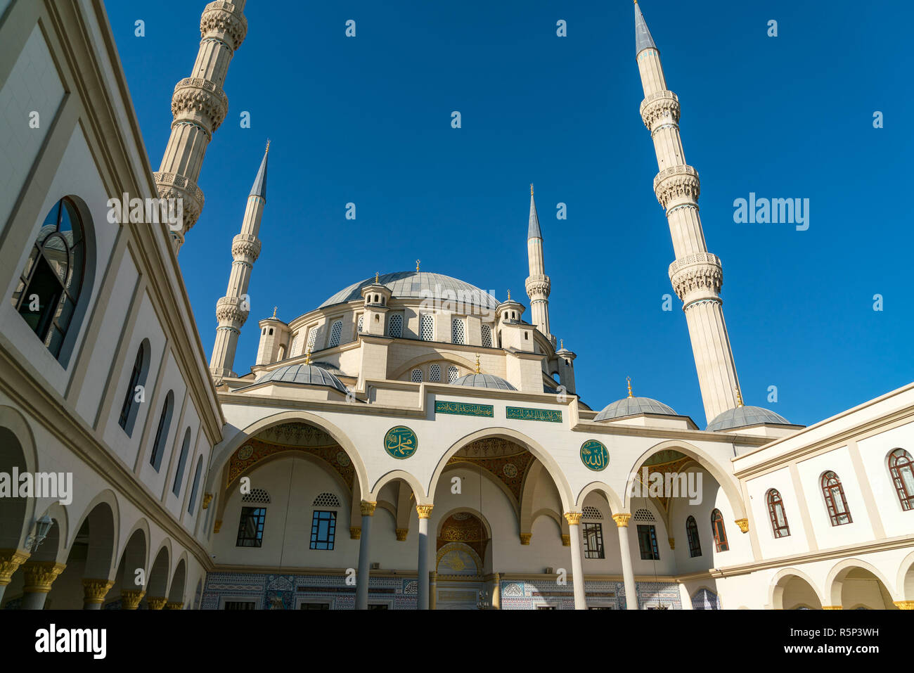 Nizamiye Masjid, also called Nizamiye Mosque, a Turkish mosque in ...