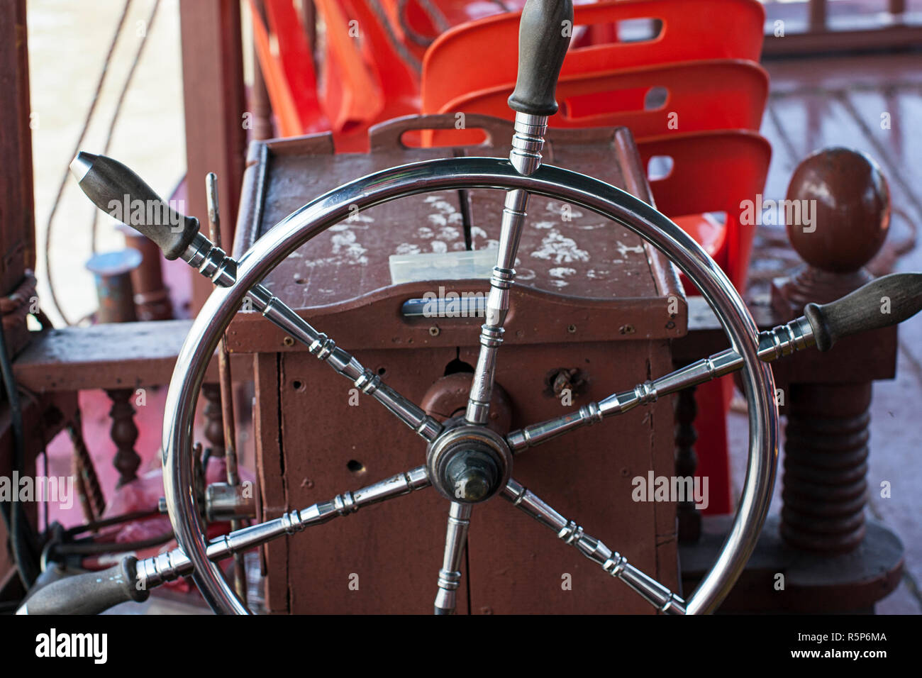 boat control steering wheel Stock Photo - Alamy