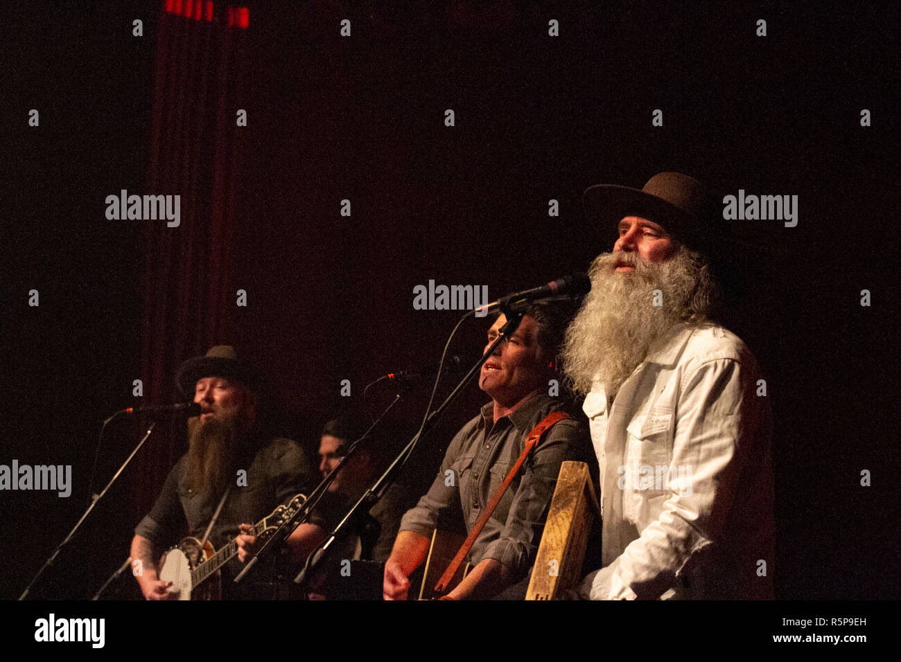 Aaron roberts hi-res stock photography and images - Alamy