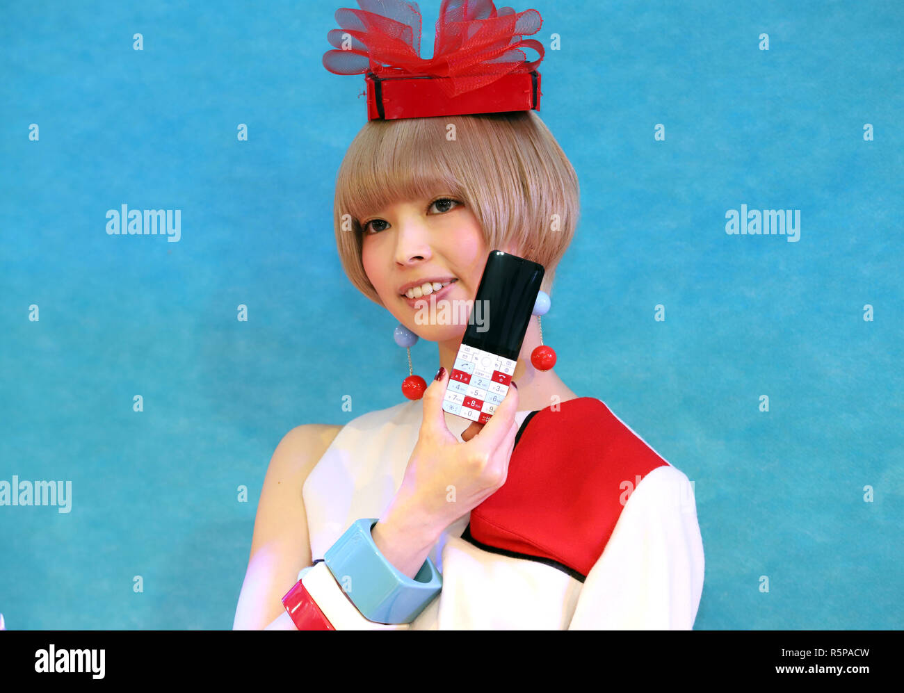 Friday. 30th Nov, 2018. November 30 2018, Tokyo, Japan - Japanese model ...