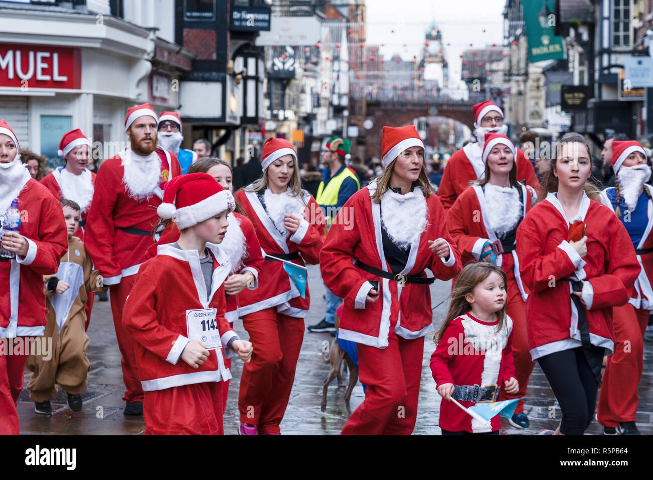 Annual santa hi-res stock photography and images - Alamy