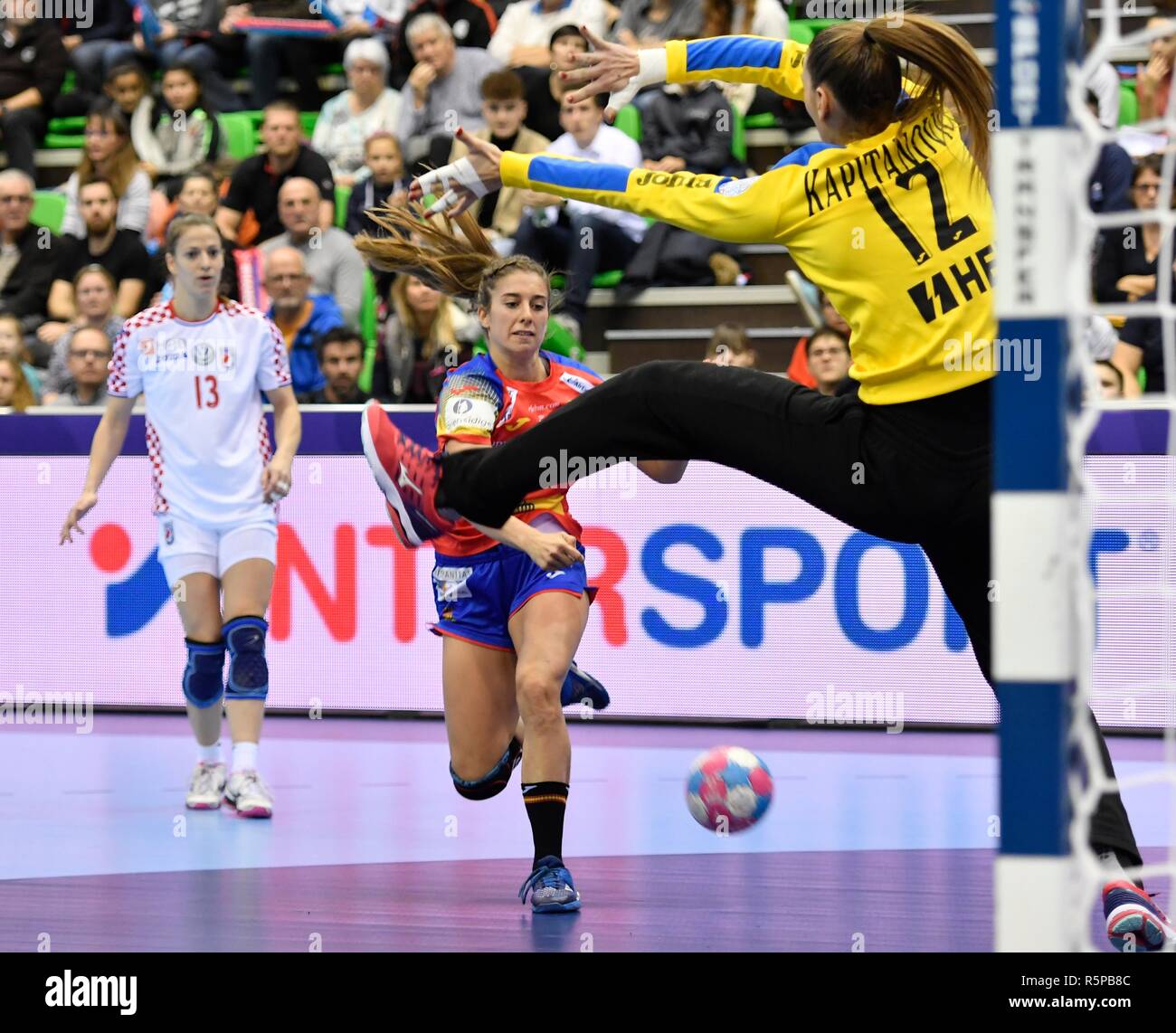 Jennifer gutierrez bermejo hi-res stock photography and images - Alamy