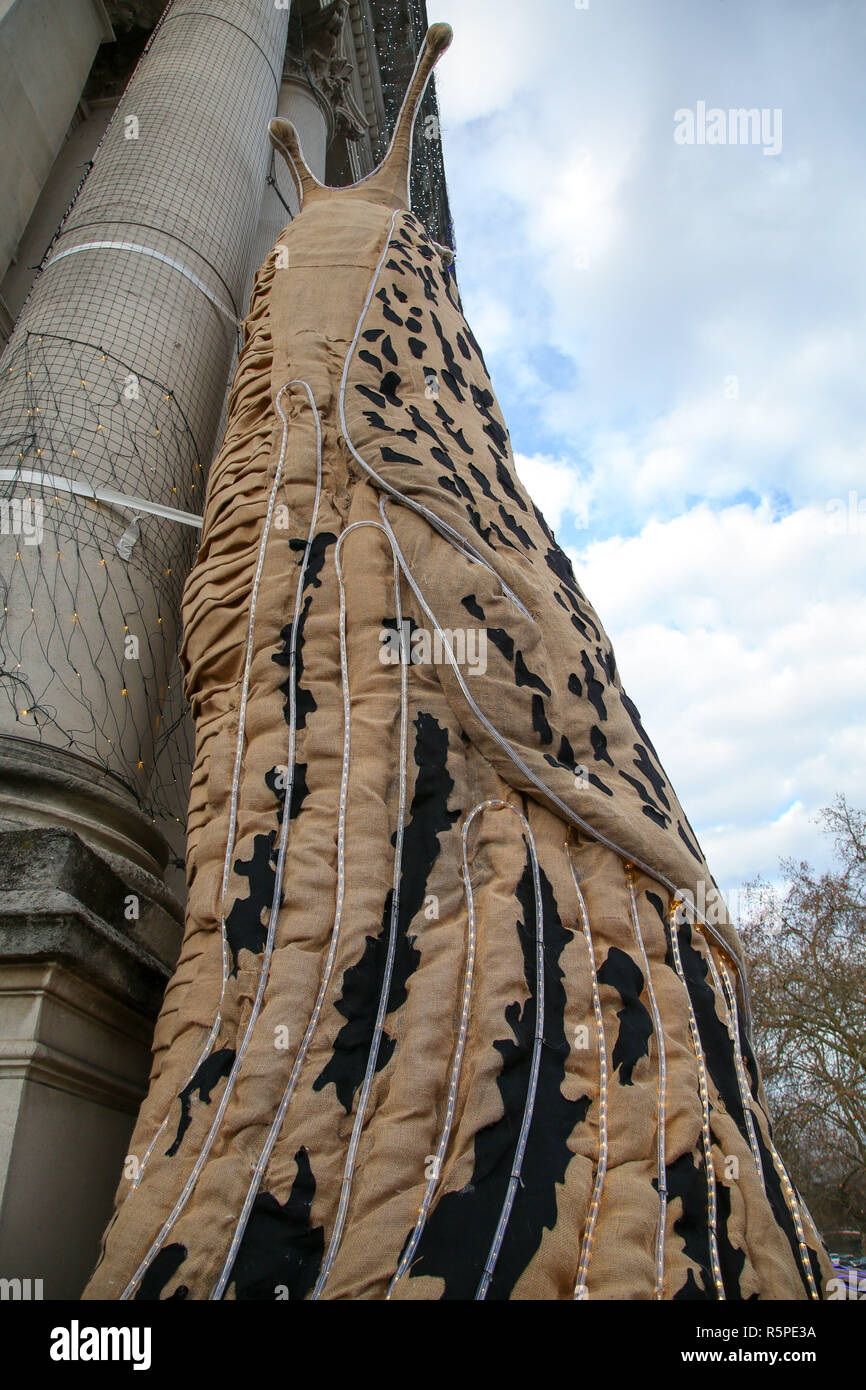 London, UK. 2nd Dec 2018. The Tate Britain Winter Commission by artist ...