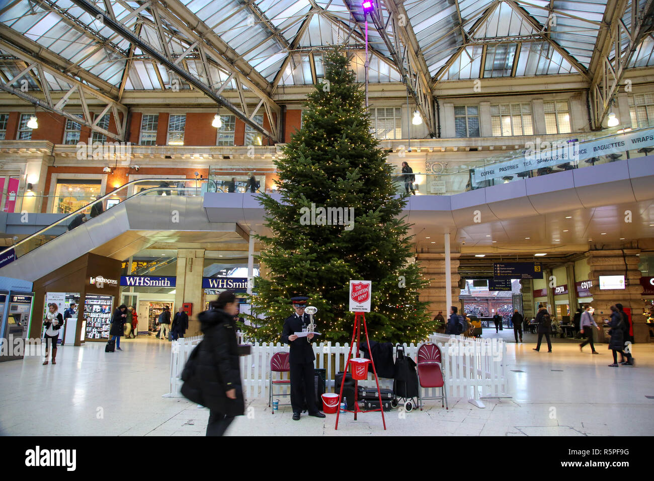 Waterloo Rail Station. London, UK. 2 Dec 2018 - A giant Christmas tree ...