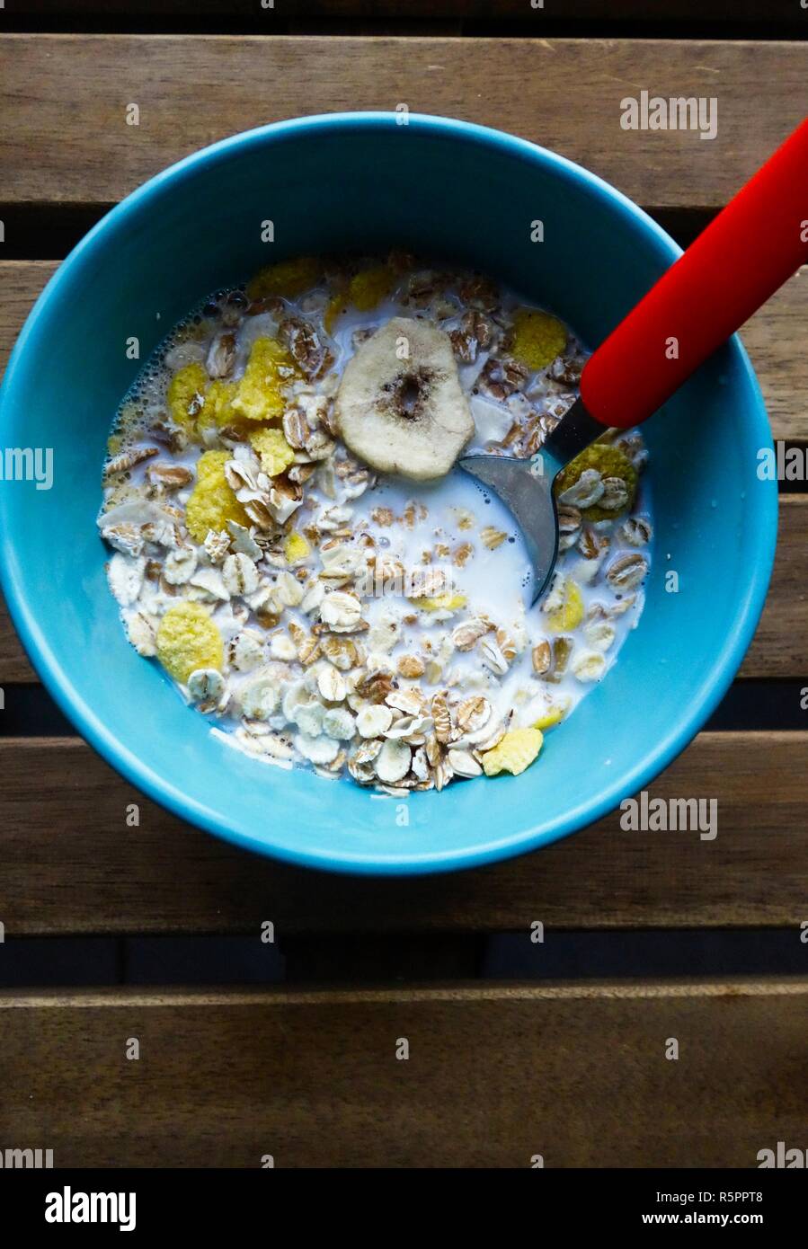Fruit and muesli hi-res stock photography and images - Alamy