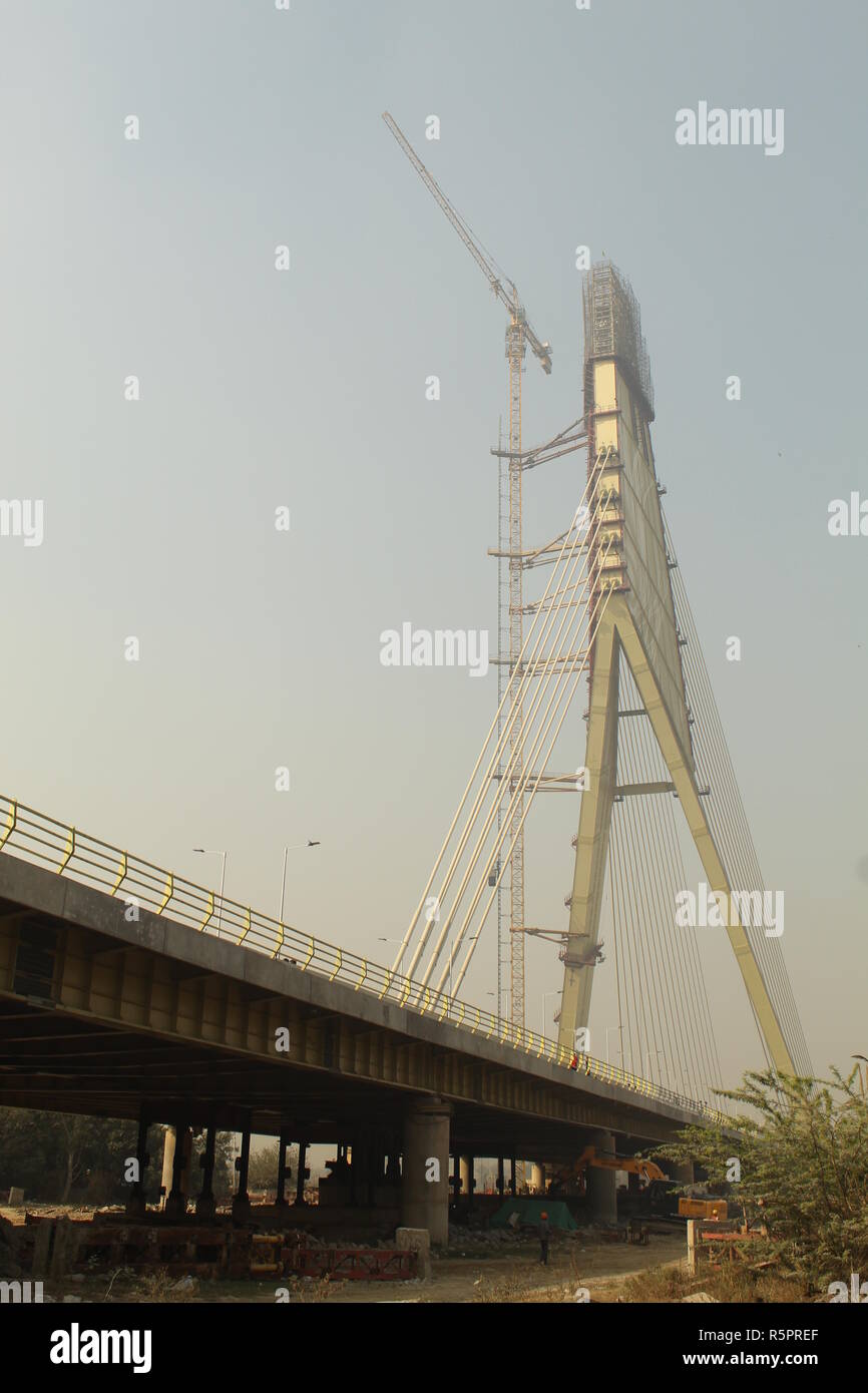 Signature bridge delhi hi-res stock photography and images - Alamy