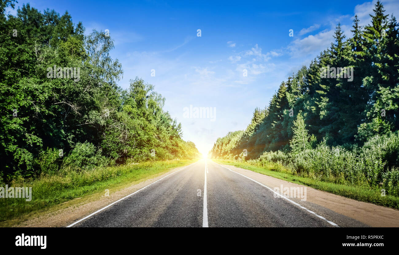 Beautiful highway road Stock Photo - Alamy