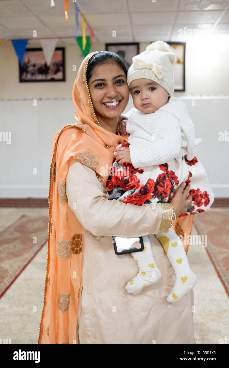 Sikh custom hi-res stock photography and images - Alamy