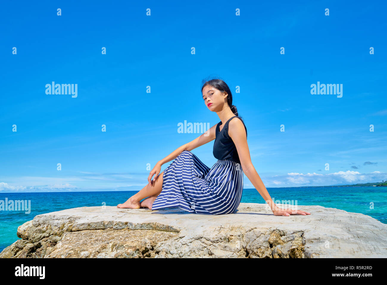 Beautiful long legged model posing hi-res stock photography and images ...