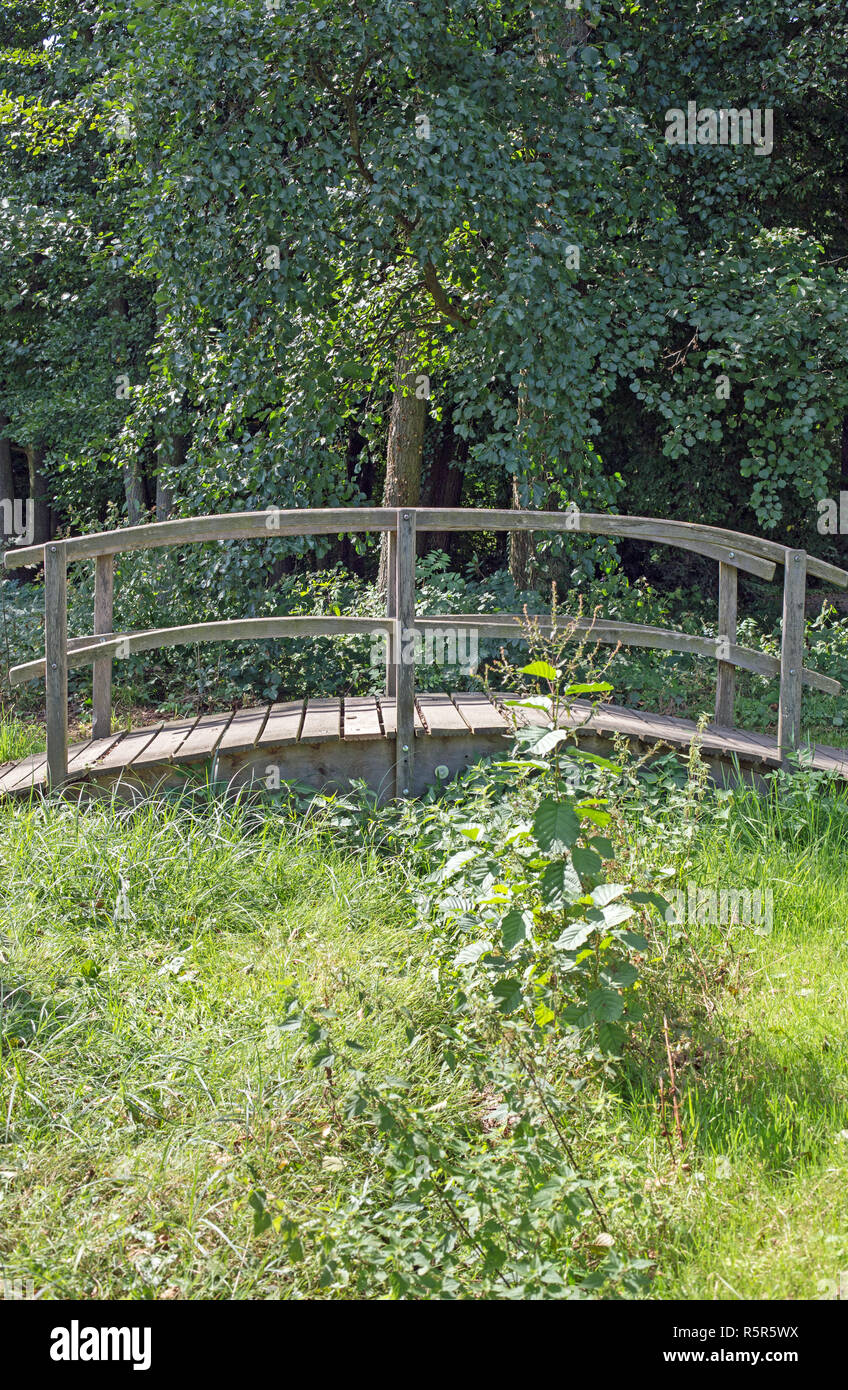 Short parapet hi-res stock photography and images - Alamy