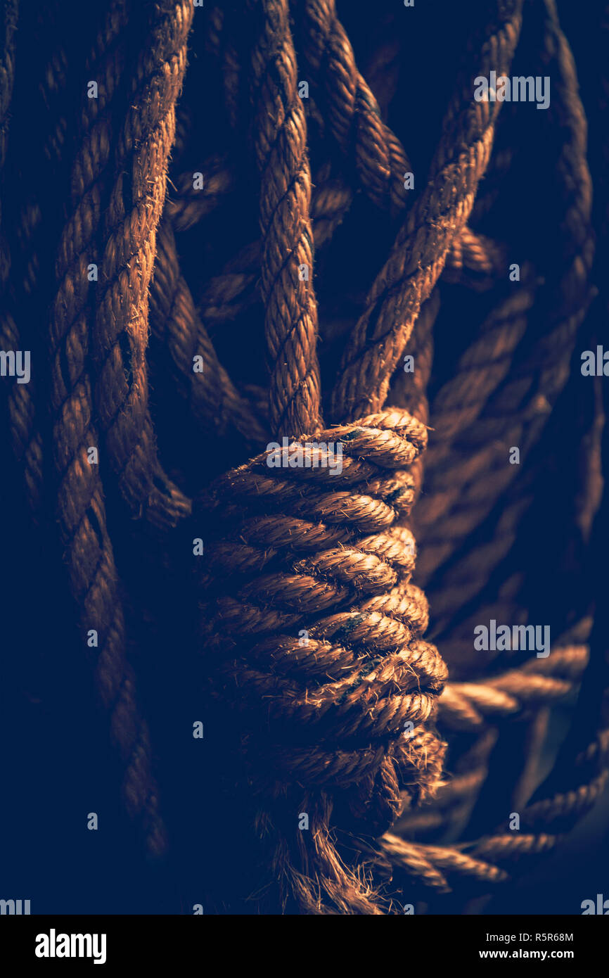 Vintage rope hi-res stock photography and images - Alamy