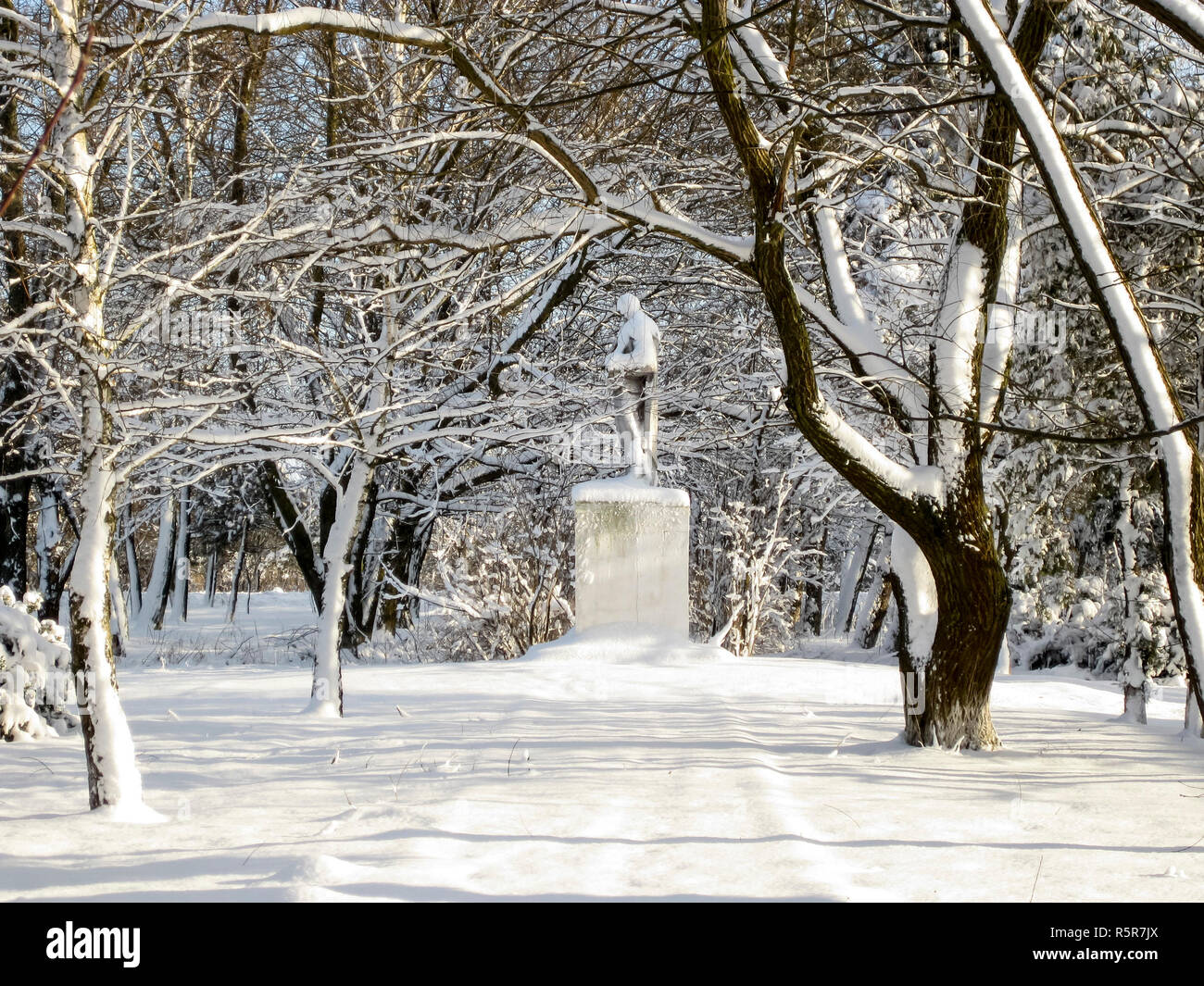 Monument of unknown soldier Stock Photo - Alamy