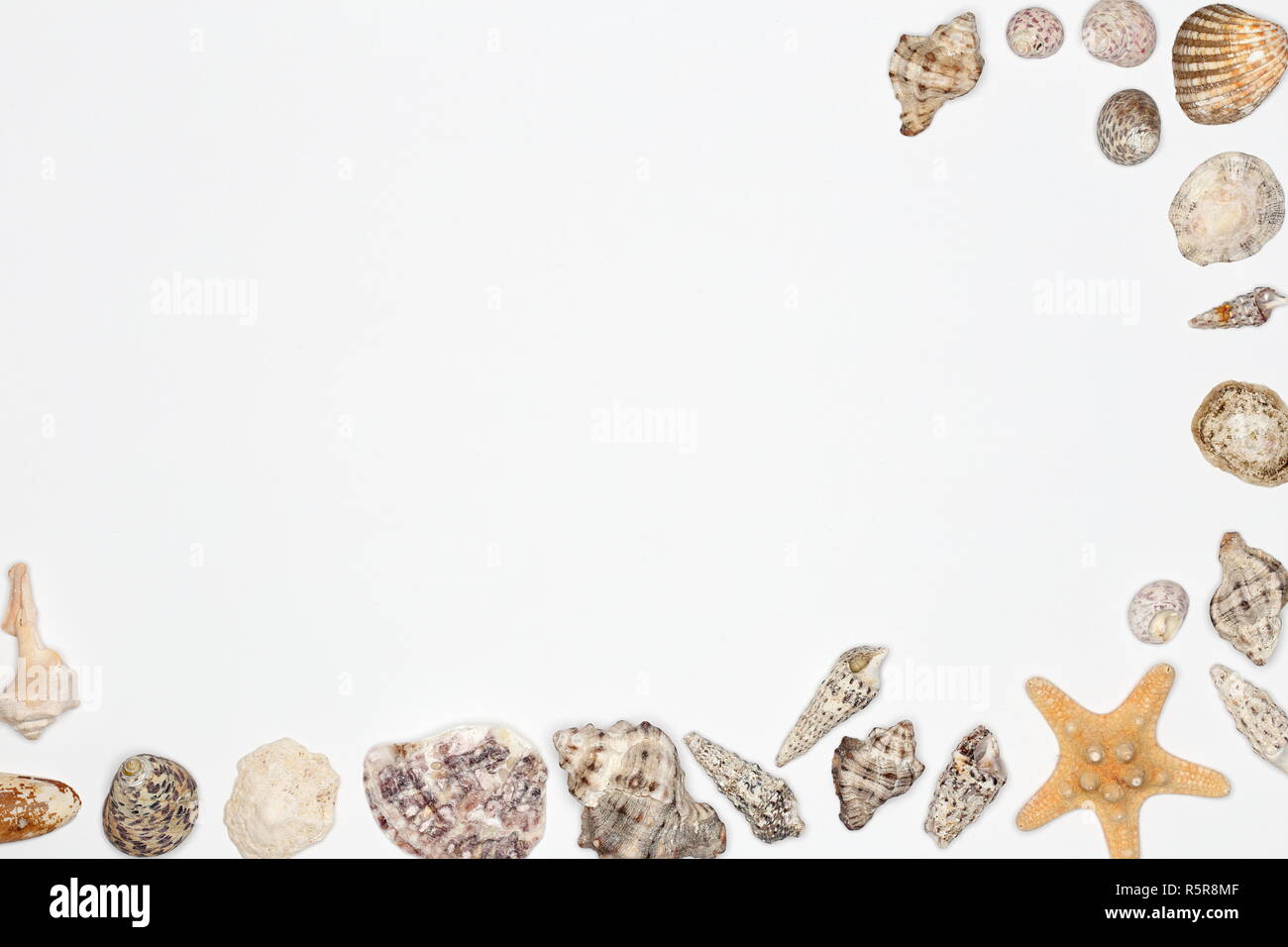 Wave frame hi-res stock photography and images - Alamy