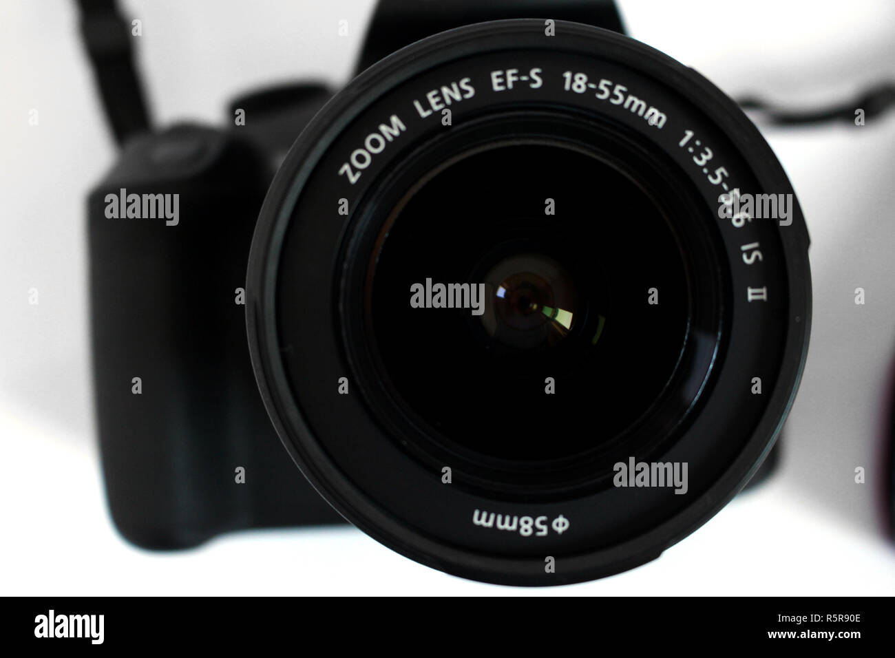 Digital single lens reflex camera hi-res stock photography and images ...