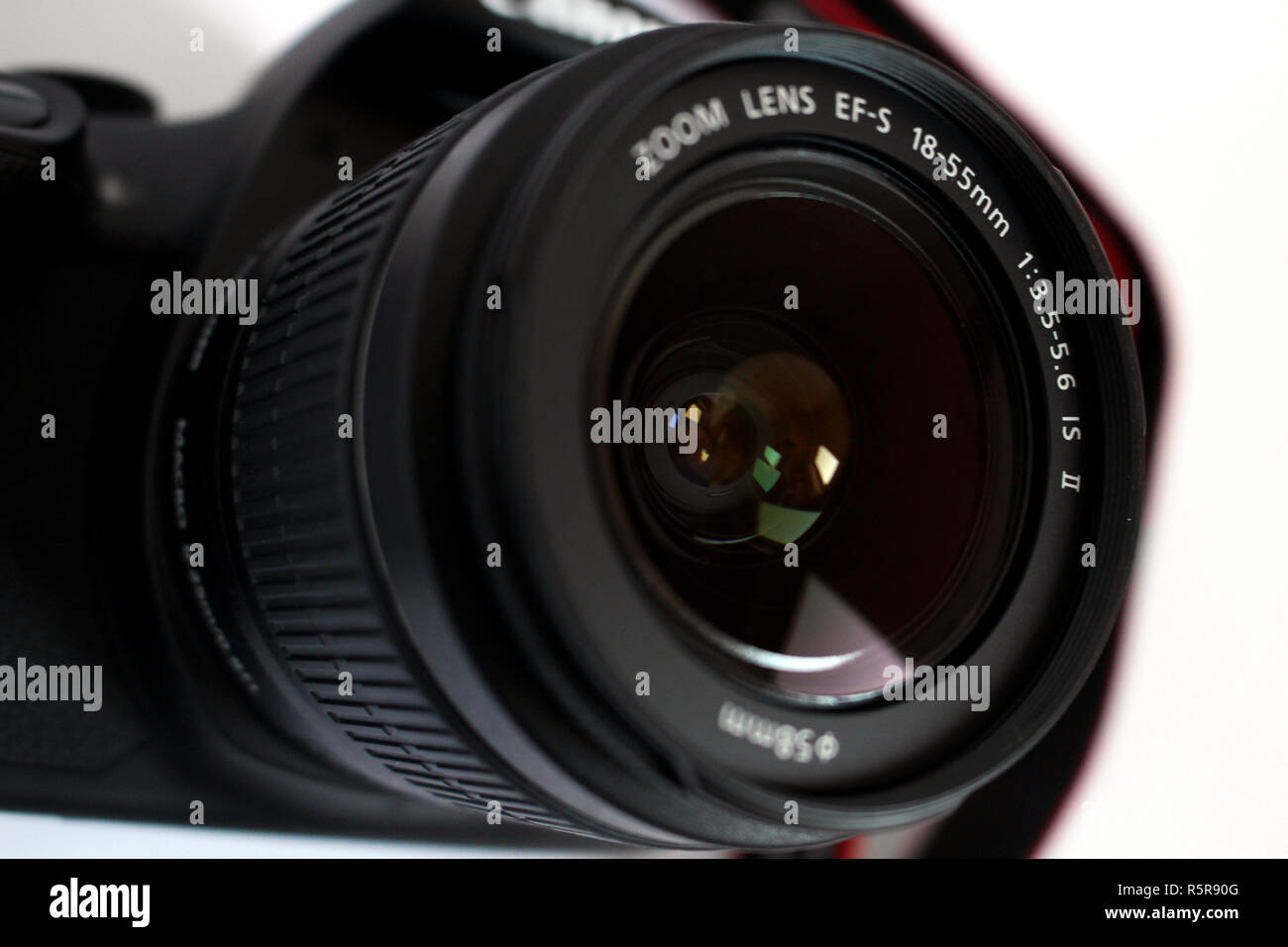 Digital single lens reflex hi-res stock photography and images - Alamy
