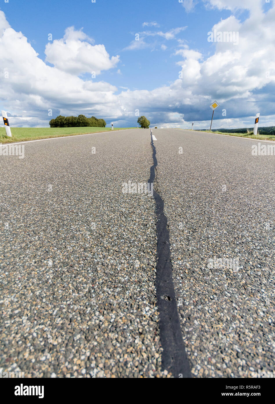 Tar asphalt hi-res stock photography and images - Alamy