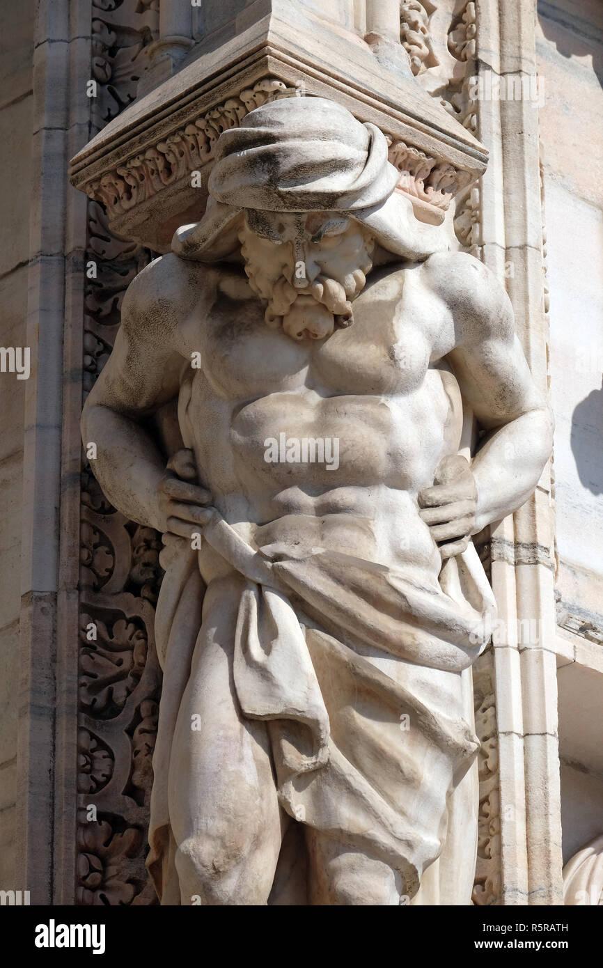 Atlantes architecture hi-res stock photography and images - Alamy