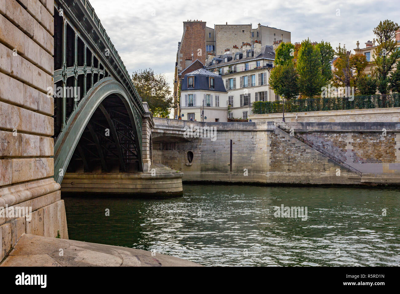 Bridge and buildings over Sena river, Paris, France Stock Photo - Alamy