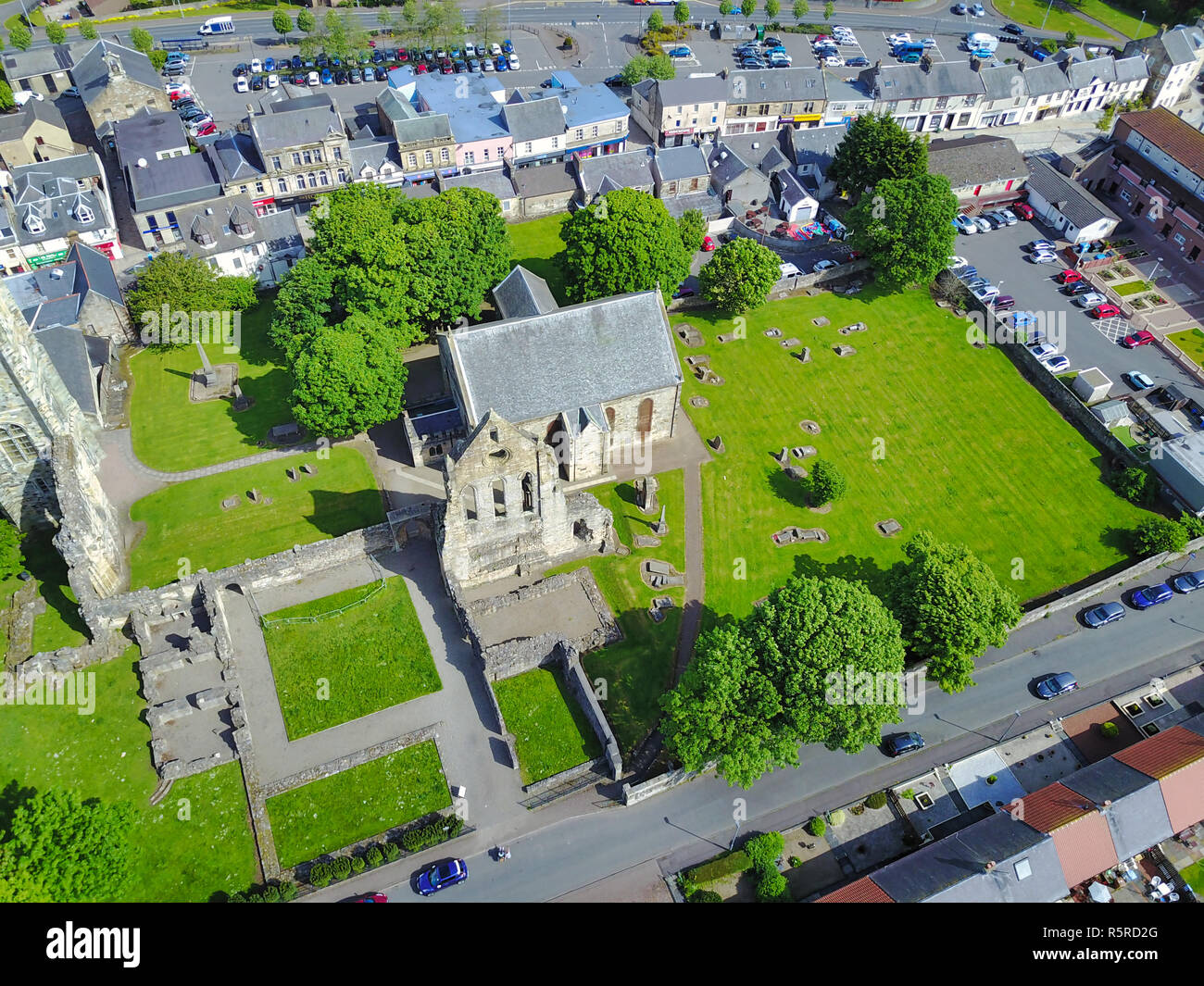 Kilwinning Abbey and Parish Church Stock Photo - Alamy