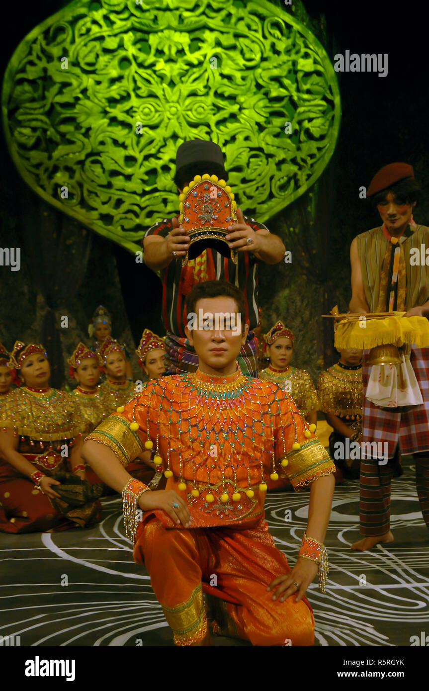 Popular MalaysTraditional play in Kelantan call as Makyong Stock Photo ...