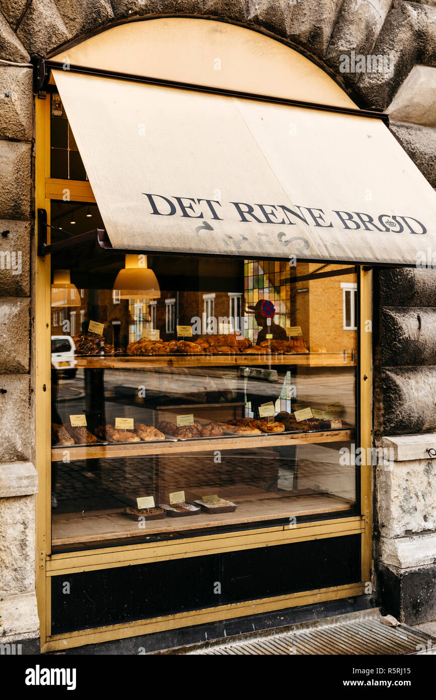 Det Rene Brod Bakery in Copenhagen, Denmark Stock Photo - Alamy