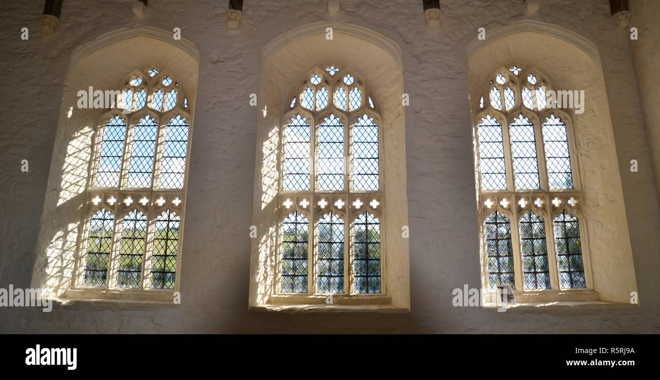 Ruined refectory hi-res stock photography and images - Alamy