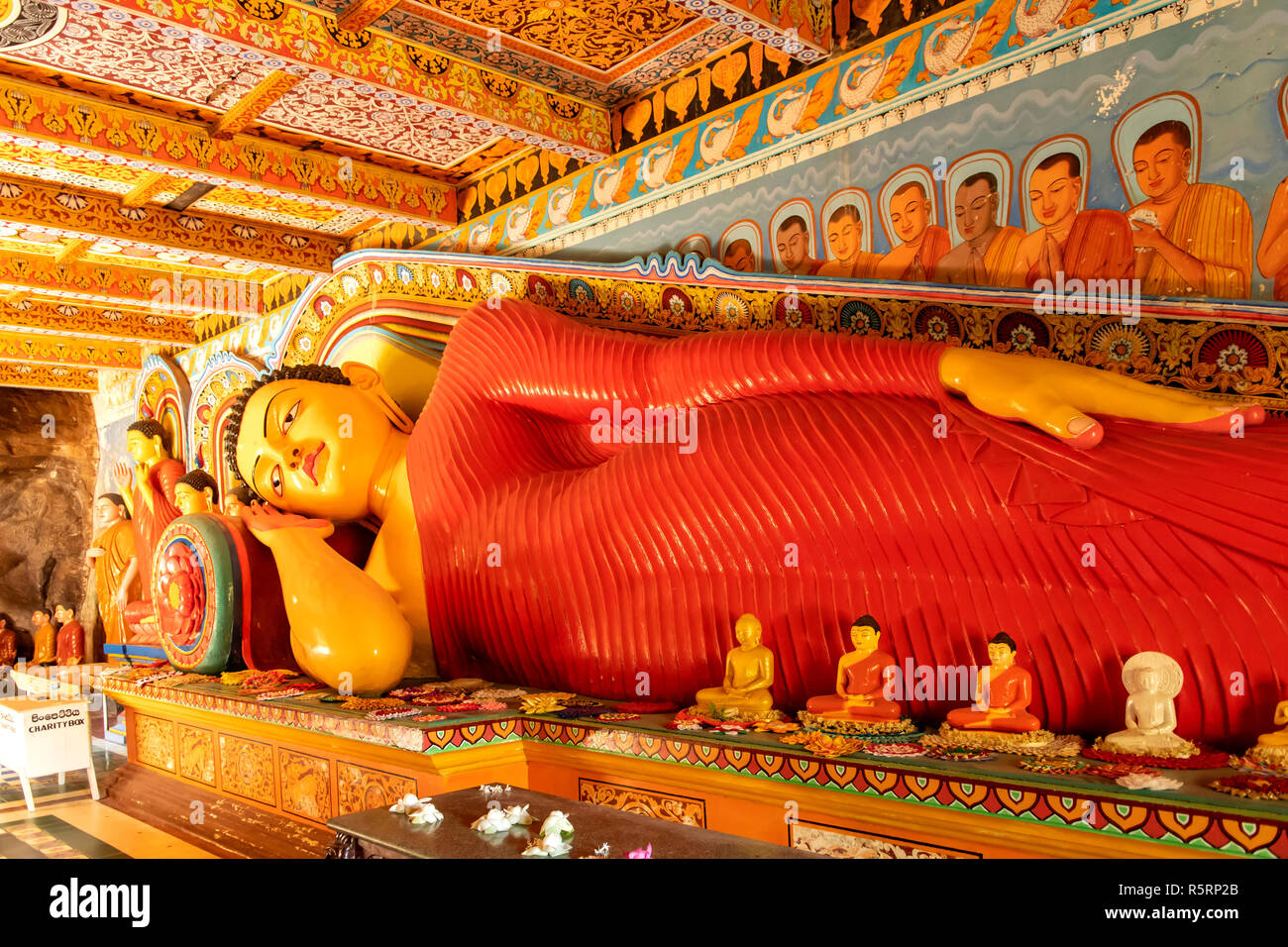 Reclining Buddha at Isurumuniya Vihara Cave Temple, Sacred City of ...