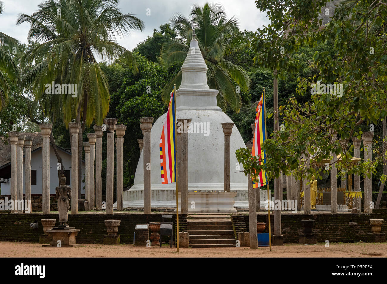 Small Stupa at Mihinthale, Sri Lanka Stock Photo - Alamy