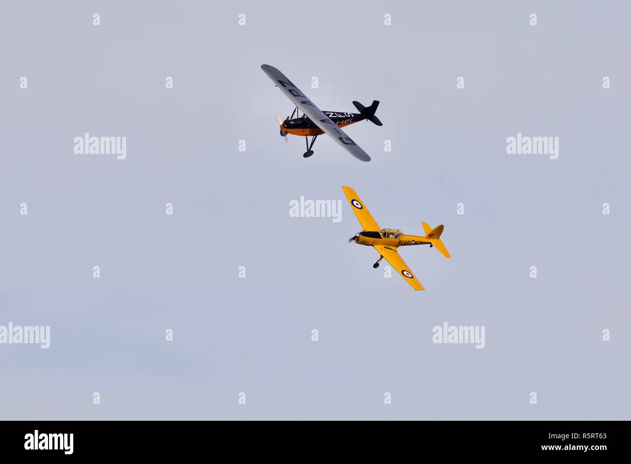 1931 Desoutter flying wing to wing with a 1949 DHC Chipmunk T.22 at the ...