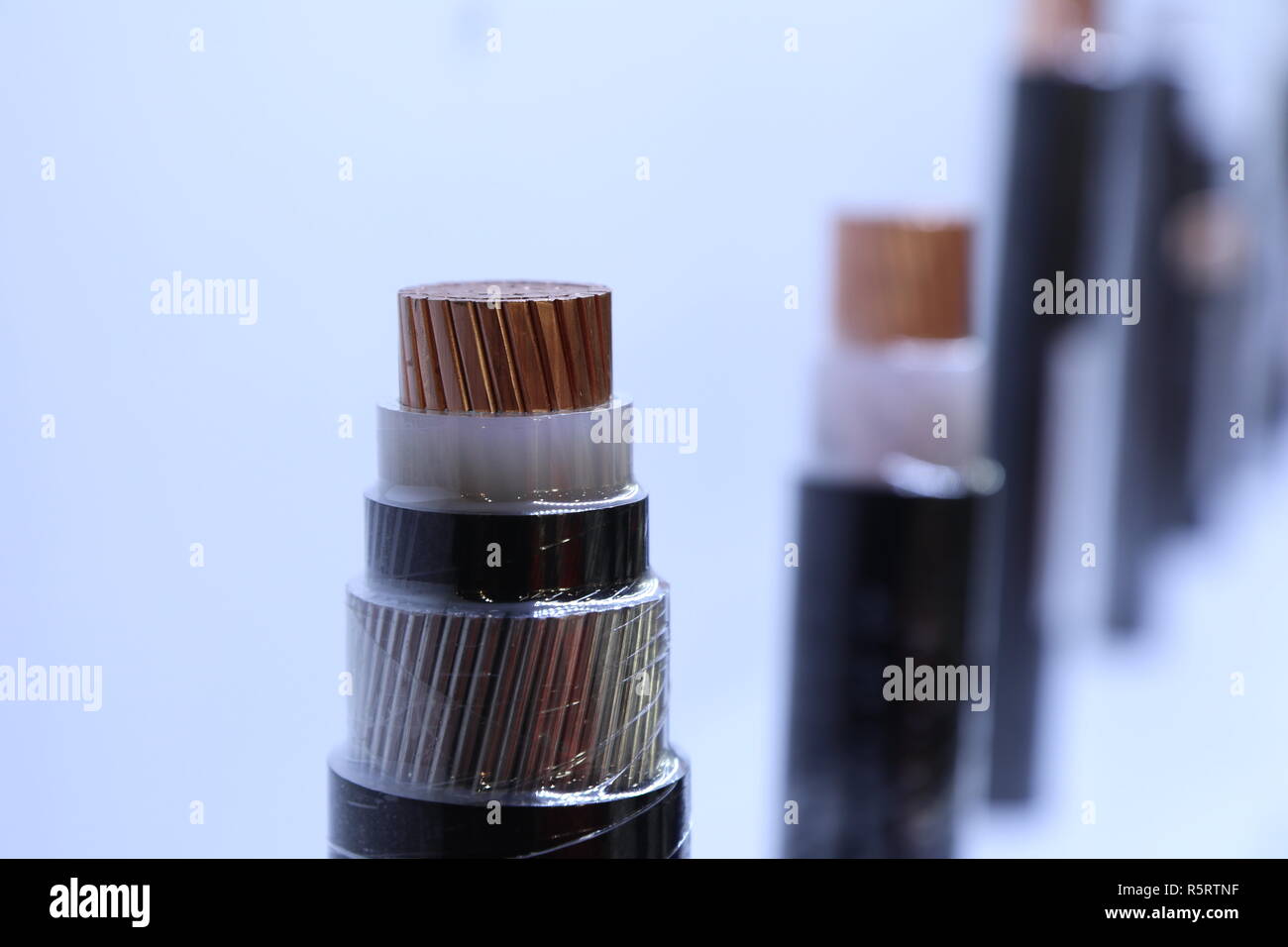 The copper wires in electric power cable ; close up Stock Photo - Alamy