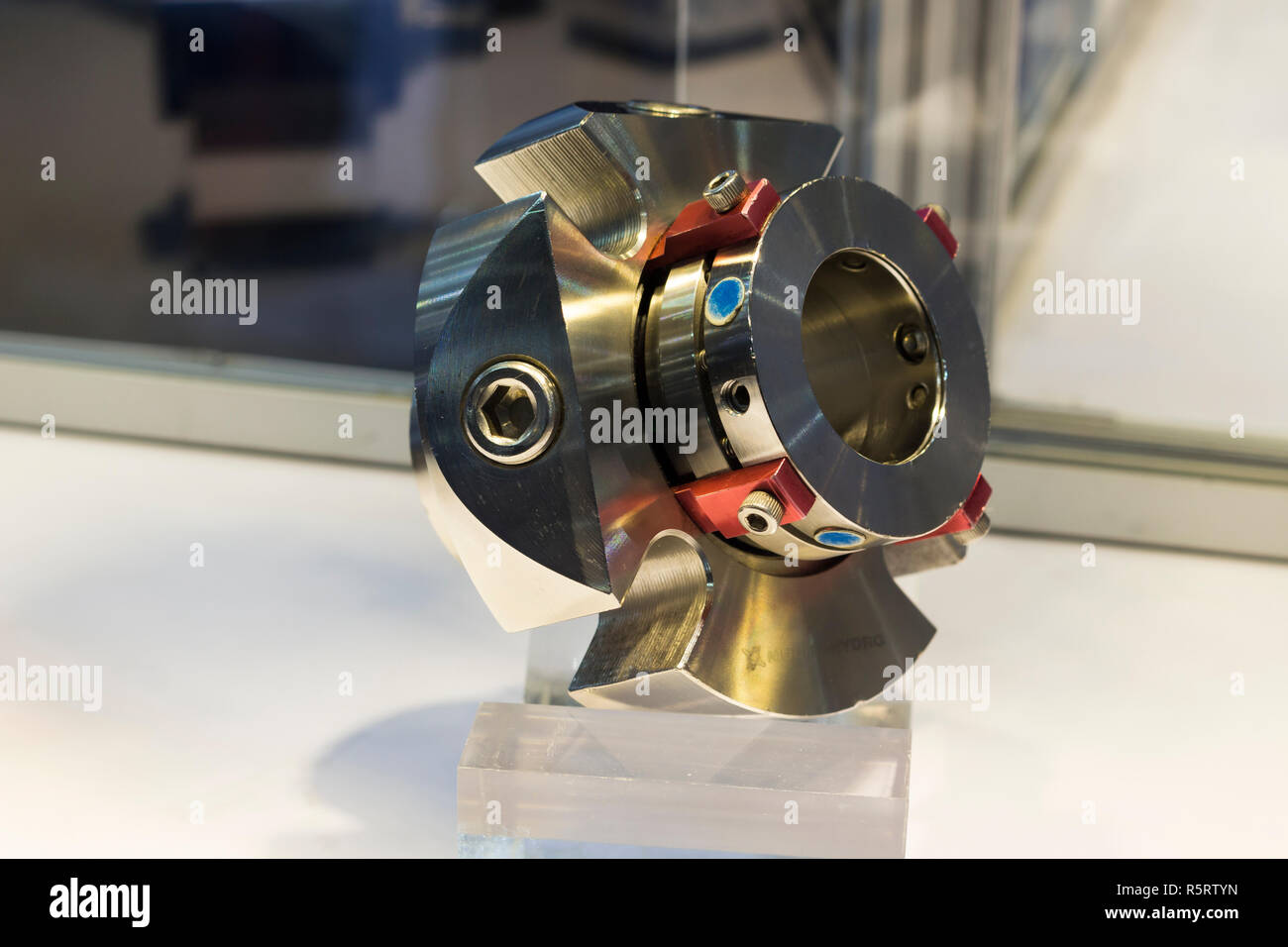 Rotary coupling hi-res stock photography and images - Alamy