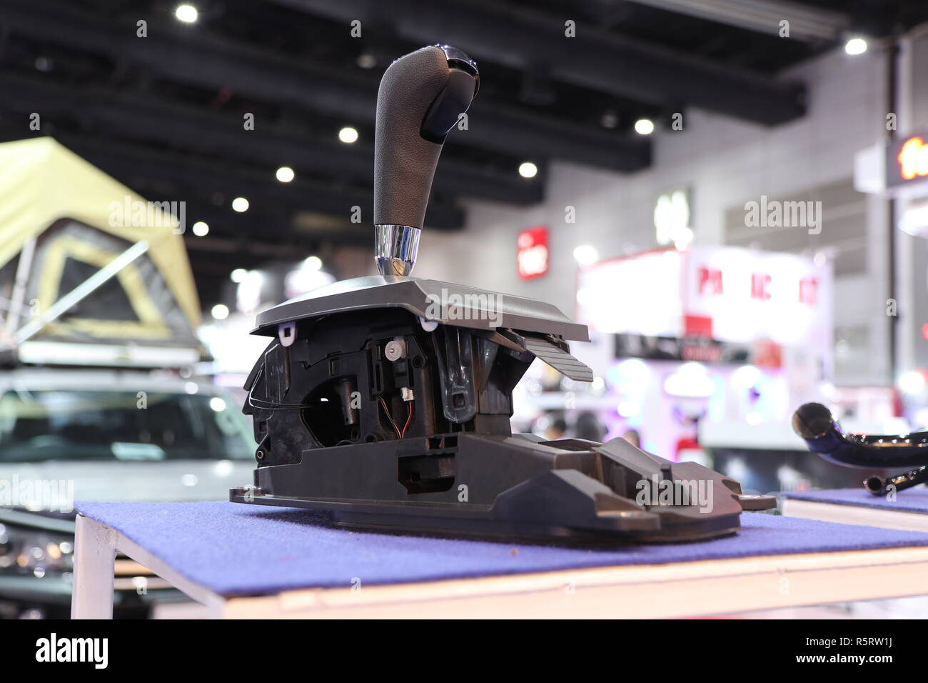 Automatic gearshift hi-res stock photography and images - Alamy