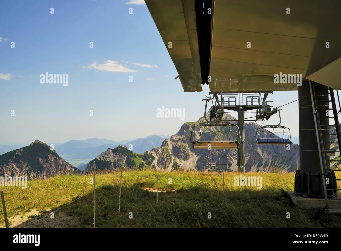 Liftbetrieb hi-res stock photography and images - Alamy